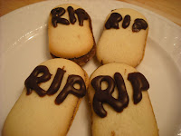 forked: diy: graveyard pudding cups